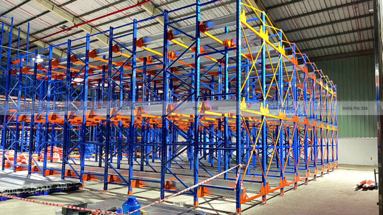 Shuttle two-way racking system for food processing warehouse in Dong ...